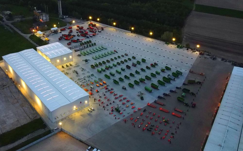 Pronar opens its own Exhibition Center - Pronar Recycling